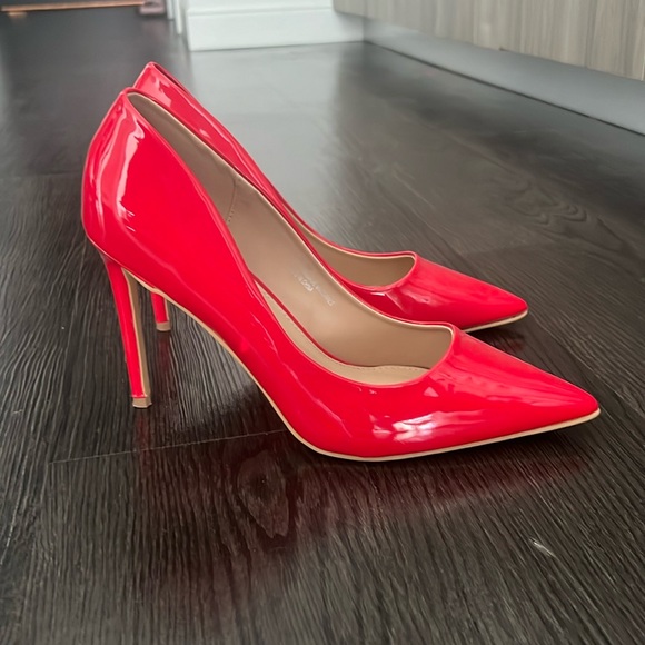Mixx Shuz | Shoes | Lulus Mixx Shuz Red Pointed Toe Heel Size 1 | Poshmark